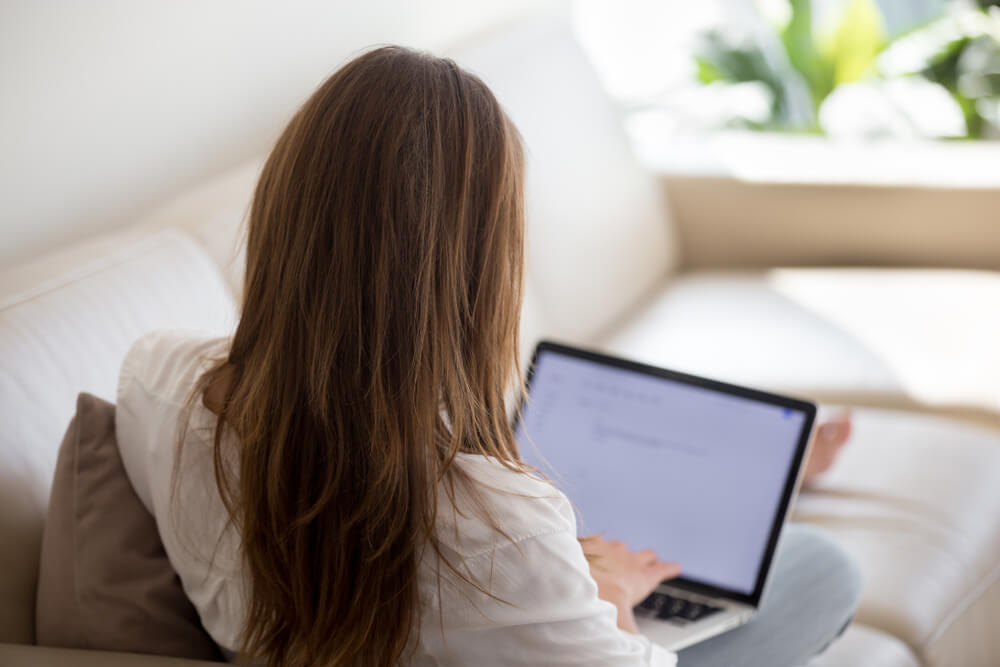 How to write a cover letter - Answer the questions "why you?" and "why ...